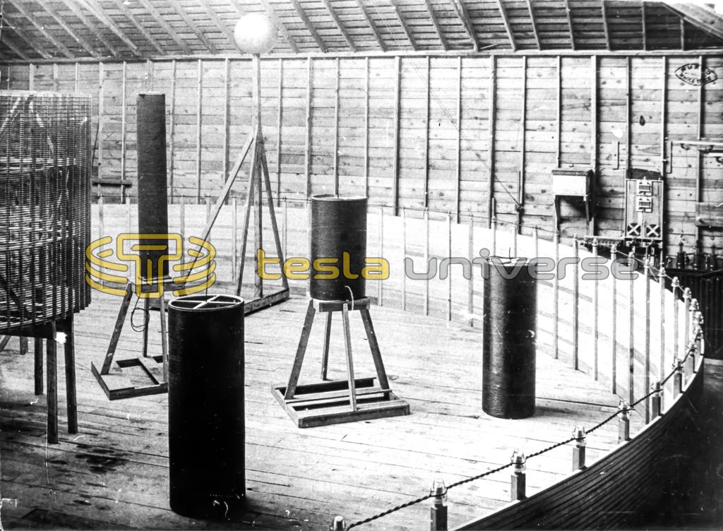 Interior of Tesla's Colorado Springs lab showing small coils inside ...