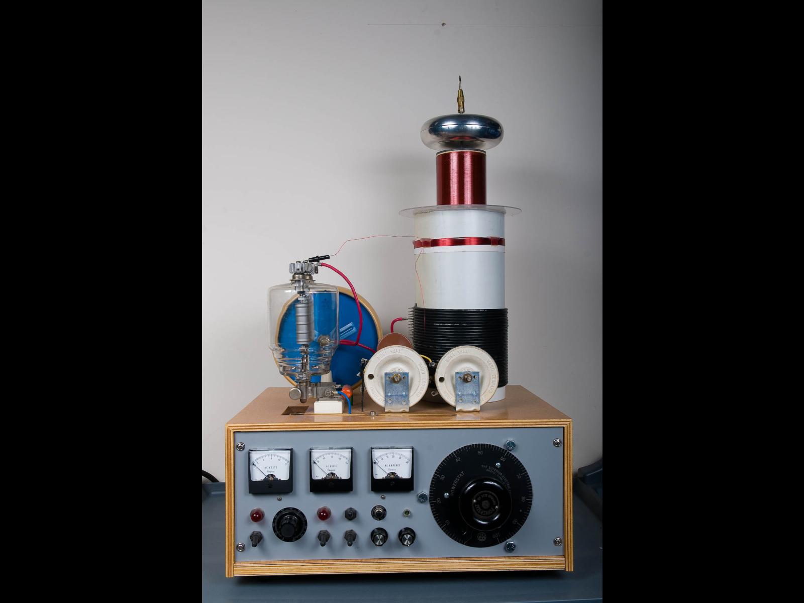 Tesla Coils | Tesla Universe