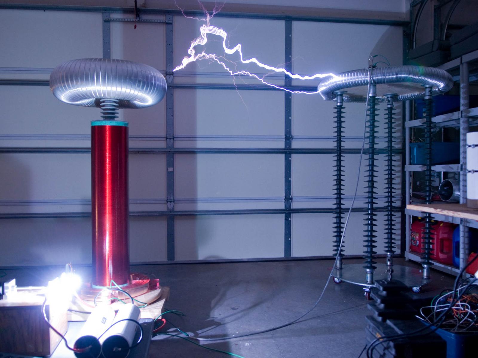 Tesla Coils | Tesla Universe