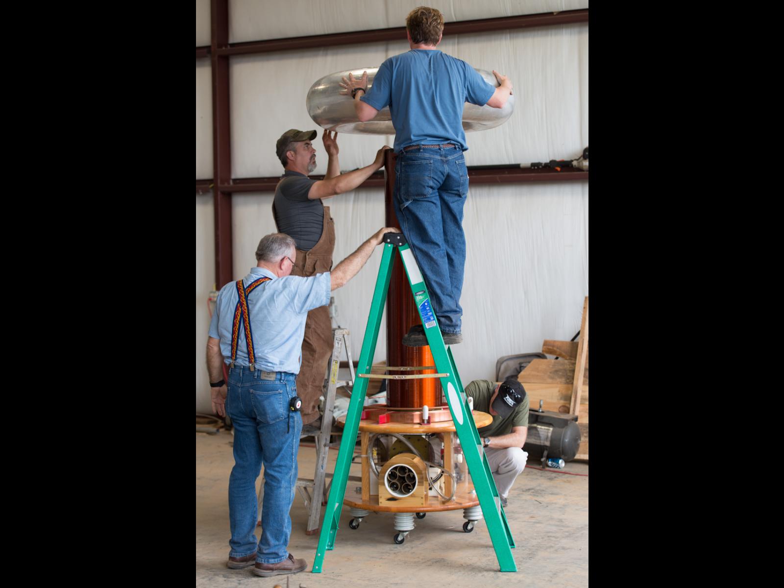 Tesla Universe assisting the Rocket City Rednecks with the DIY Death ...