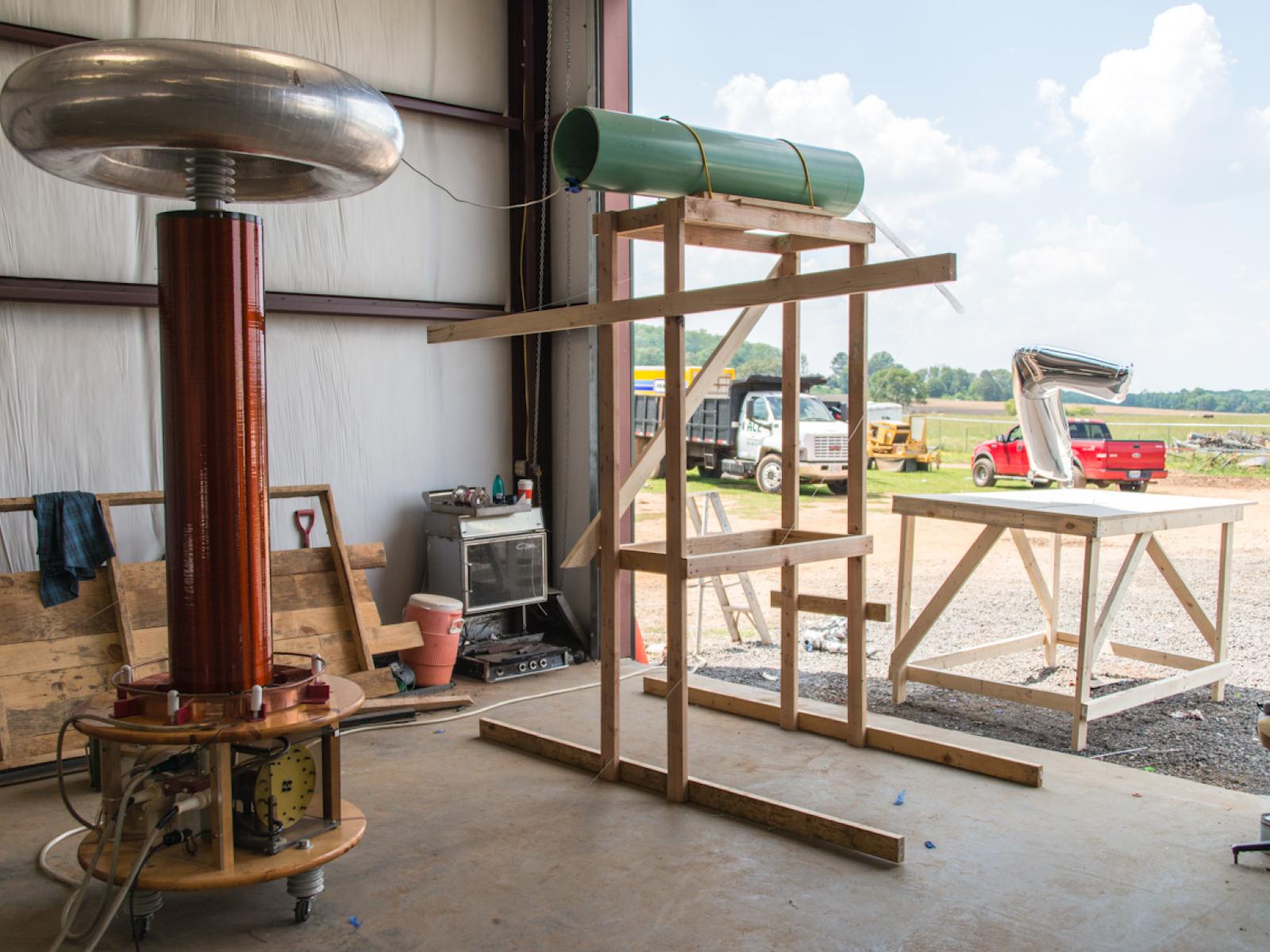 Tesla Universe assisting the Rocket City Rednecks with the DIY Death ...